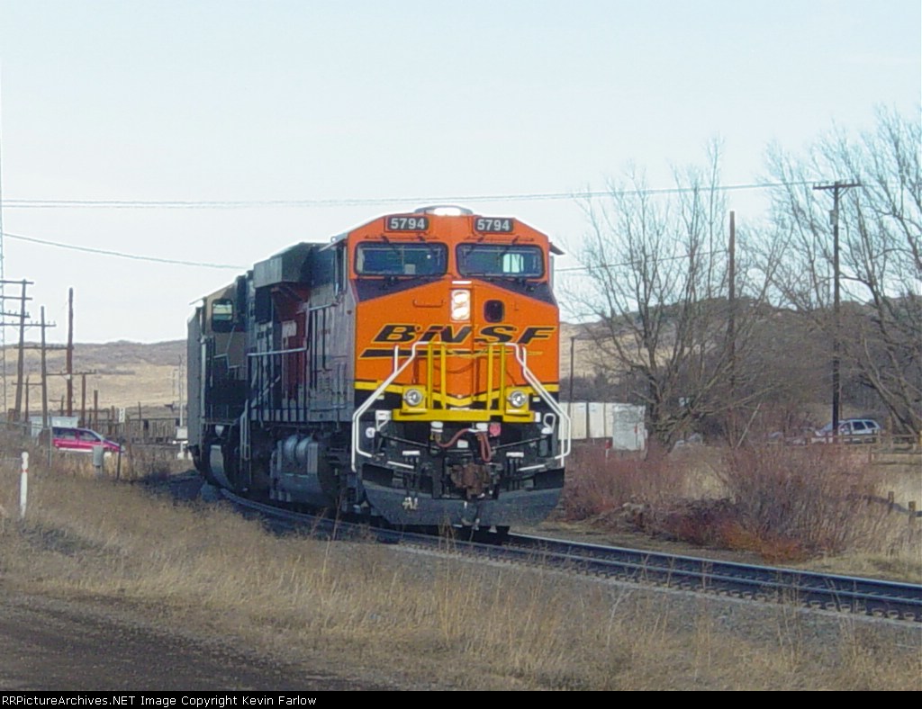 BNSF 5794